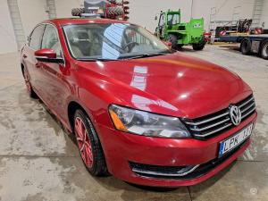 Sarkans Volkswagen Passat 2015 Šakiai, ar dzinēja tilpumu 1.97 L un nobraukumu 182 tūkst. km par 8000 €, foto 4 vietnē AUTOMOTO.COM.LV