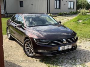 Red Volkswagen Passat 2015 in Tallinn, with an engine capacity of 1.80 L and mileage of 202 thousand km for 9800 €, photo  on AUTOMOTO.COM.LV