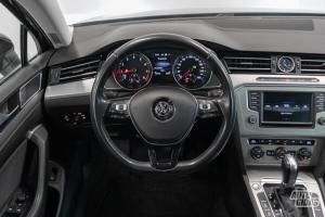 Sarkans Volkswagen Passat 2016 Viļņa, ar dzinēja tilpumu 1.80 L un nobraukumu 183 tūkst. km par 11950 €, foto 10 vietnē AUTOMOTO.COM.LV