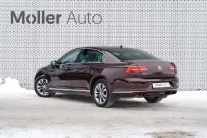 Sarkans Volkswagen Passat 2016 Mārupe, ar dzinēja tilpumu 1.80 L un nobraukumu 140 tūkst. km par 12200 €, foto 3 vietnē AUTOMOTO.COM.LV