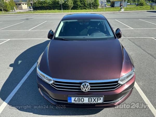 Sarkans Volkswagen Passat 2018 Tallina, ar dzinēja tilpumu 1.80 L un nobraukumu 174 tūkst. km par 12500 €, foto 5 vietnē AUTOMOTO.COM.LV