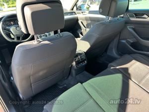 Sarkans Volkswagen Passat 2018 Tallina, ar dzinēja tilpumu 1.80 L un nobraukumu 174 tūkst. km par 12500 €, foto 17 vietnē AUTOMOTO.COM.LV