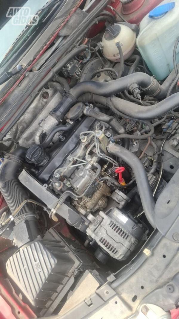 Sarkans Volkswagen Passat 1997 Viļņa, ar dzinēja tilpumu 1.90 L un nobraukumu 309 tūkst. km par 1200 €, foto 7 vietnē AUTOMOTO.COM.LV