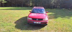 Sarkans Volkswagen Passat 1997 Druskininkai, ar dzinēja tilpumu 1.90 L un nobraukumu 420 tūkst. km par 370 €, foto 4 vietnē AUTOMOTO.COM.LV