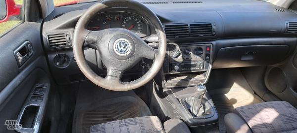 Фольксваген Пассат 1997 в Друскининкай на AUTOMOTO.COM.LV Красный Фольксваген Пассат 1997 в Друскининкай, объемом двигателя 1.90 л и пробегом 420 тыс. км за 370 €, фото 11 на AUTOMOTO.COM.LV