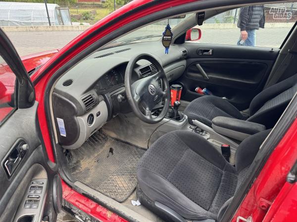 Sarkans Volkswagen Passat 1999 Ukmergė, ar dzinēja tilpumu 1.90 L un nobraukumu 615 tūkst. km par 650 €, foto 9 vietnē AUTOMOTO.COM.LV