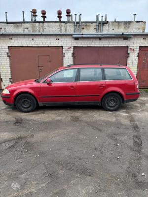 Sarkans Volkswagen Passat 2005 Alīta, ar dzinēja tilpumu 1.90 L un nobraukumu 205 tūkst. km par 1200 €, foto 6 vietnē AUTOMOTO.COM.LV