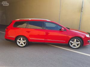 Sarkans Volkswagen Passat 2006 Marijampole, ar dzinēja tilpumu 2.00 L un nobraukumu 313 tūkst. km par 2450 €, foto 13 vietnē AUTOMOTO.COM.LV