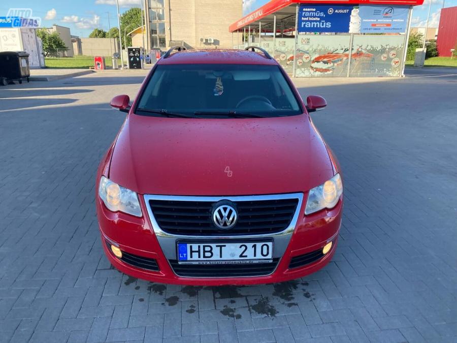 Red Volkswagen Passat 2006 in Telschi, with an engine capacity of 2.00 L and mileage of 380 thousand km for 1000 €, photo 5 on AUTOMOTO.COM.LV