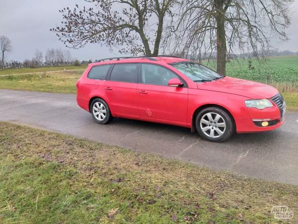 Sarkans Volkswagen Passat 2008 Viļņa, ar dzinēja tilpumu 2.00 L un nobraukumu 2 tūkst. km par 1350 €, foto 3 vietnē AUTOMOTO.COM.LV