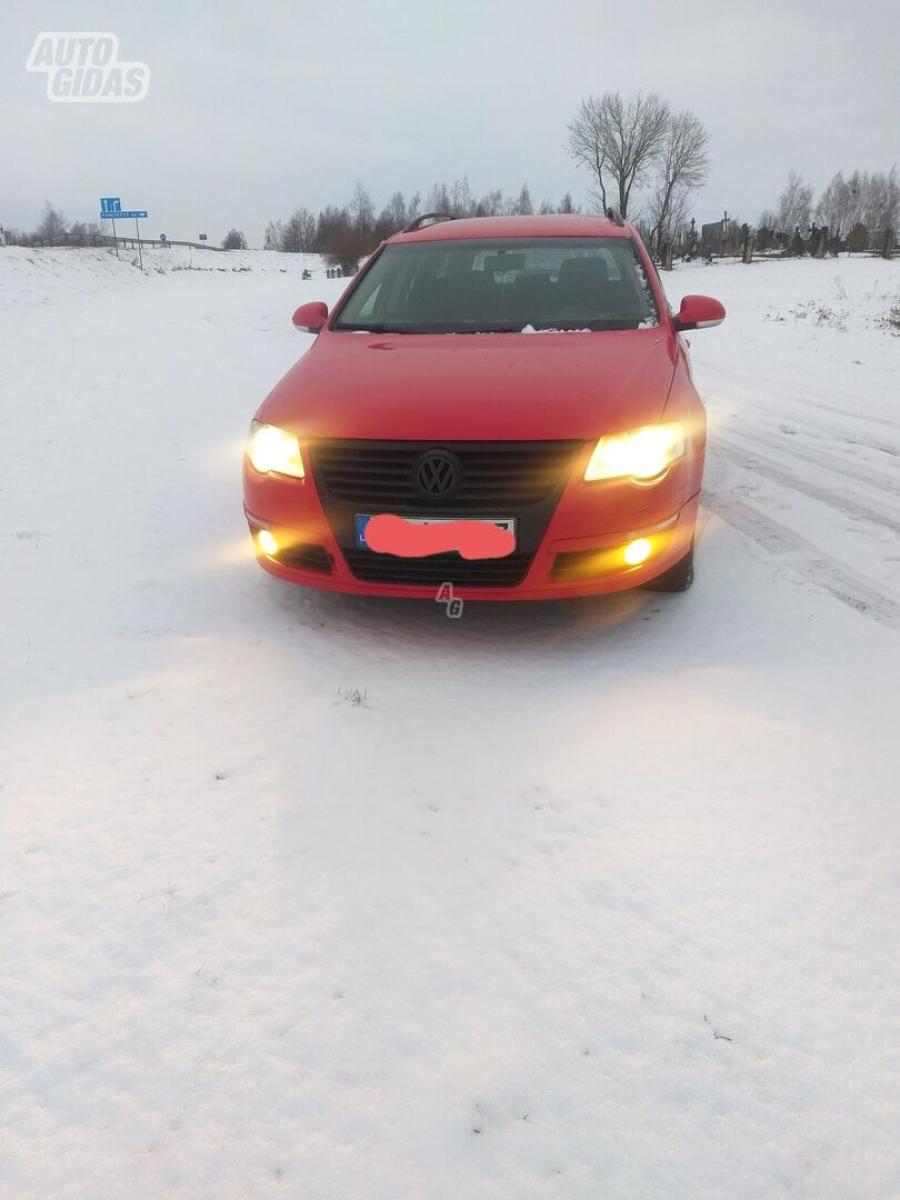 Red Volkswagen Passat 2008 in Vilnius, with an engine capacity of 2.00 L and mileage of 358 thousand km for 1250 €, photo 6 on AUTOMOTO.COM.LV