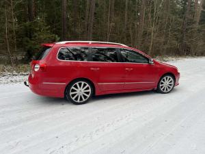 Red Volkswagen Passat 2009 in Vilnius, with an engine capacity of 1.97 L and mileage of 310 thousand km for 2250 €, photo 16 on AUTOMOTO.COM.LV