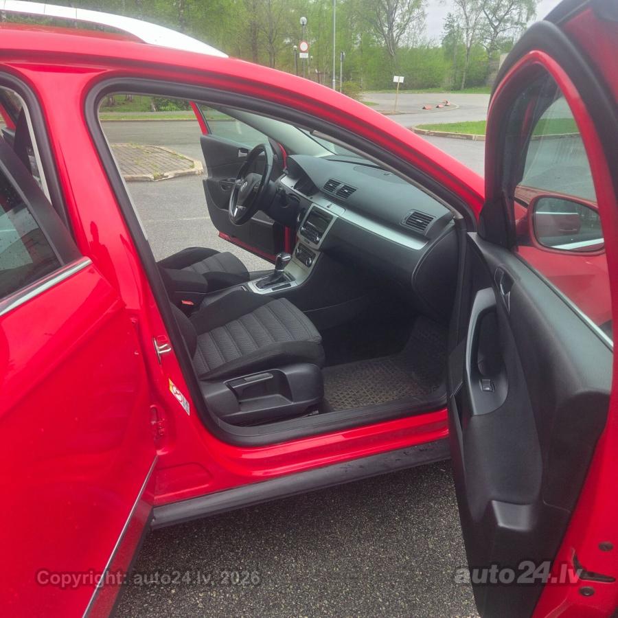 Sarkans Volkswagen Passat 2010 Kohtla-Jerve, ar dzinēja tilpumu 1.40 L un nobraukumu 240 tūkst. km par 3500 €, foto 12 vietnē AUTOMOTO.COM.LV