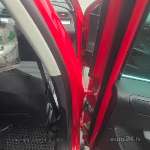 Sarkans Volkswagen Passat 2010 Kohtla-Jerve, ar dzinēja tilpumu 1.40 L un nobraukumu 240 tūkst. km par 3500 €, foto 14 vietnē AUTOMOTO.COM.LV