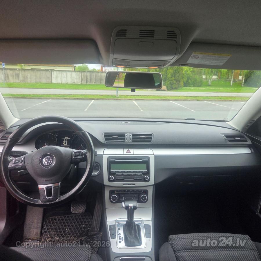 Sarkans Volkswagen Passat 2010 Kohtla-Jerve, ar dzinēja tilpumu 1.40 L un nobraukumu 240 tūkst. km par 3500 €, foto 16 vietnē AUTOMOTO.COM.LV