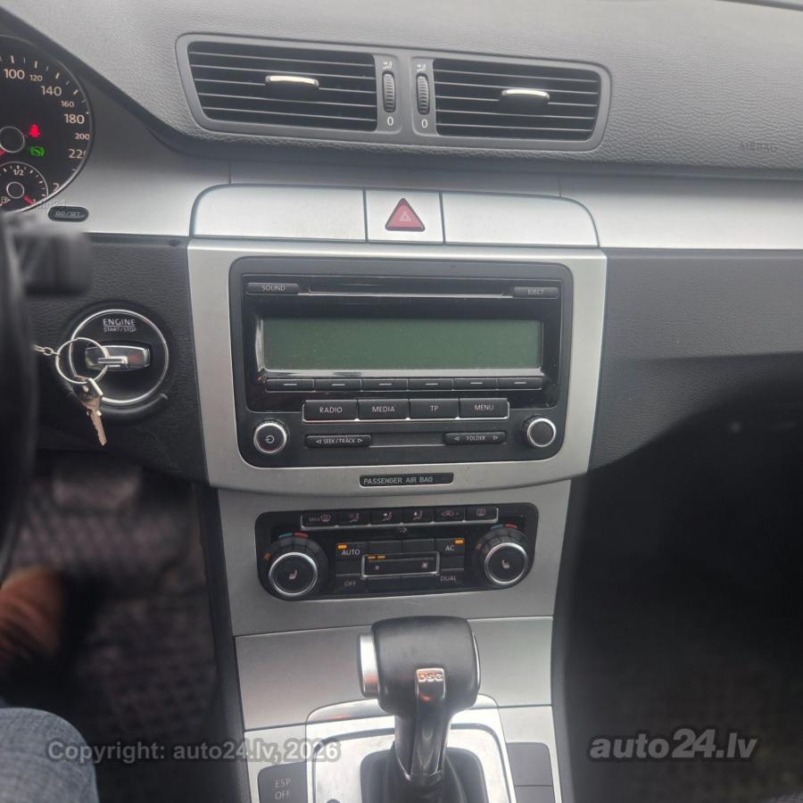 Sarkans Volkswagen Passat 2010 Kohtla-Jerve, ar dzinēja tilpumu 1.40 L un nobraukumu 240 tūkst. km par 3500 €, foto 18 vietnē AUTOMOTO.COM.LV