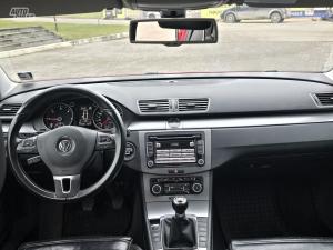Sarkans Volkswagen Passat 2011 Šauļi, ar dzinēja tilpumu 2.00 L un nobraukumu 370 tūkst. km par 3250 €, foto 12 vietnē AUTOMOTO.COM.LV