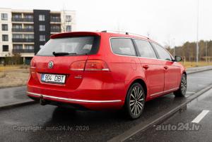 Red Volkswagen Passat 2011 in Tallinn, with an engine capacity of 1.40 L and mileage of 0 thousand km for 2499 €, photo 5 on AUTOMOTO.COM.LV
