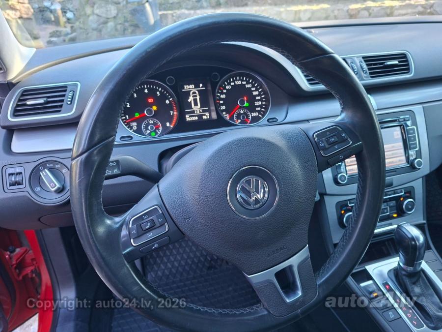 Red Volkswagen Passat 2011 in Tallinn, with an engine capacity of 1.40 L and mileage of 260 thousand km for 4900 €, photo 7 on AUTOMOTO.COM.LV
