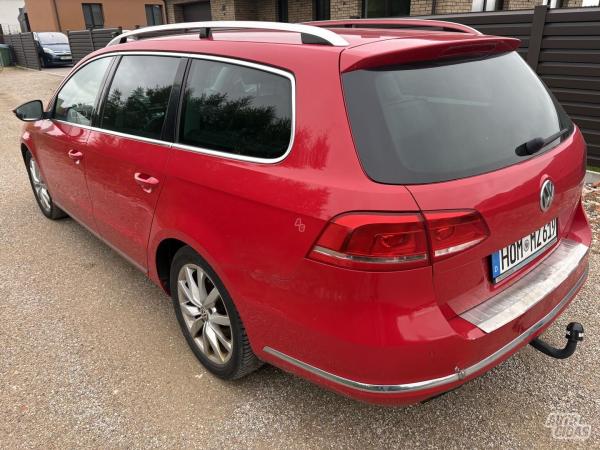 Red Volkswagen Passat 2011 in Vilnius, with an engine capacity of 1.80 L and mileage of 235 thousand km for 4350 €, photo 4 on AUTOMOTO.COM.LV