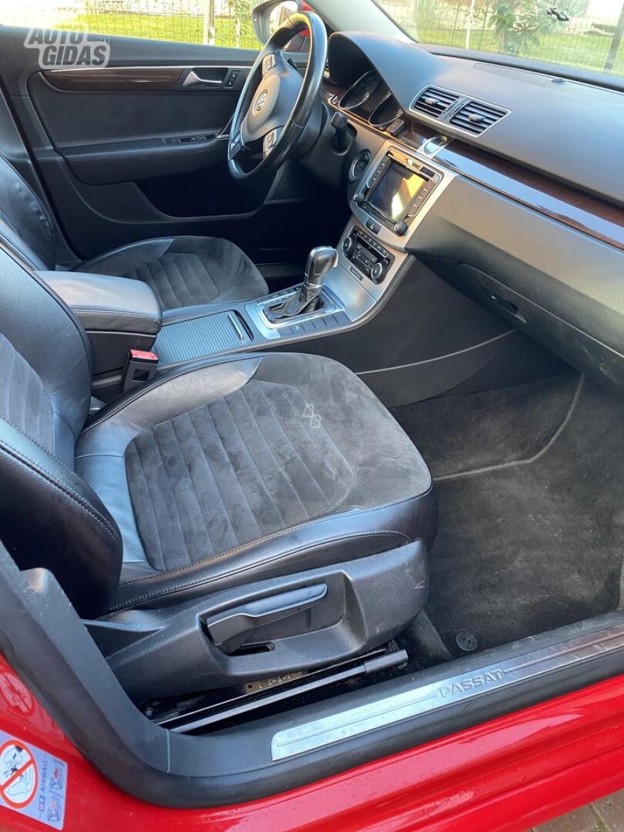 Red Volkswagen Passat 2011 in Vilnius, with an engine capacity of 1.80 L and mileage of 235 thousand km for 4350 €, photo 6 on AUTOMOTO.COM.LV