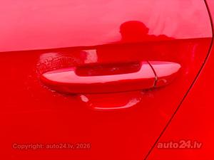 Red Volkswagen Passat 2011 in Tallinn, with an engine capacity of 1.40 L and mileage of 261 thousand km for 3500 €, photo 5 on AUTOMOTO.COM.LV