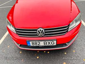 Red Volkswagen Passat 2011 in Tallinn, with an engine capacity of 1.40 L and mileage of 261 thousand km for 3500 €, photo 7 on AUTOMOTO.COM.LV