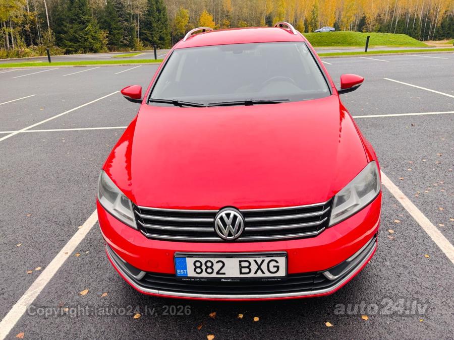 Red Volkswagen Passat 2011 in Tallinn, with an engine capacity of 1.40 L and mileage of 261 thousand km for 3500 €, photo 8 on AUTOMOTO.COM.LV