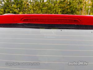 Red Volkswagen Passat 2011 in Tallinn, with an engine capacity of 1.40 L and mileage of 261 thousand km for 3500 €, photo 16 on AUTOMOTO.COM.LV