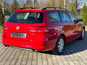 Red Volkswagen Passat 2012 in Tartu, with an engine capacity of 1.60 L and mileage of 263 thousand km for 5990 €, photo 2 on AUTOMOTO.COM.LV