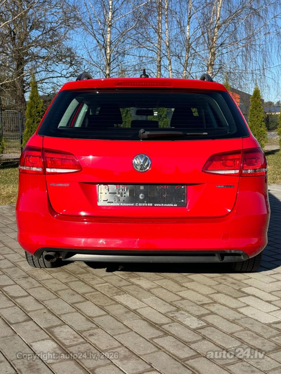 Red Volkswagen Passat 2012 in Tartu, with an engine capacity of 1.60 L and mileage of 263 thousand km for 5990 €, photo 13 on AUTOMOTO.COM.LV