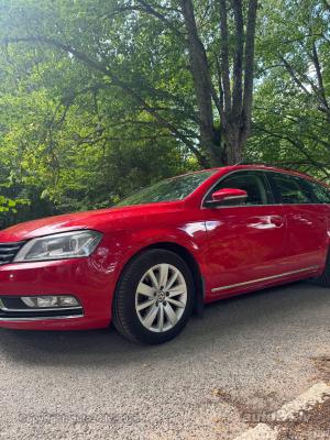 Red Volkswagen Passat 2012 in Valga, with an engine capacity of 1.60 L and mileage of 400 thousand km for 3800 €, photo 4 on AUTOMOTO.COM.LV