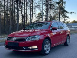 Sarkans Volkswagen Passat 2013 Varėna, ar dzinēja tilpumu 1.97 L un nobraukumu 264 tūkst. km par 4800 €, foto 3 vietnē AUTOMOTO.COM.LV