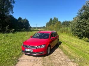 Red Volkswagen Passat 2013 in Tallinn, with an engine capacity of 2.00 L and mileage of 332 thousand km for 6699 €, photo  on AUTOMOTO.COM.LV