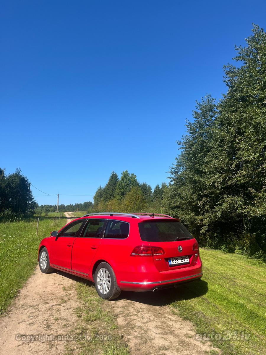 Sarkans Volkswagen Passat 2013 Tallina, ar dzinēja tilpumu 2.00 L un nobraukumu 332 tūkst. km par 6699 €, foto 4 vietnē AUTOMOTO.COM.LV