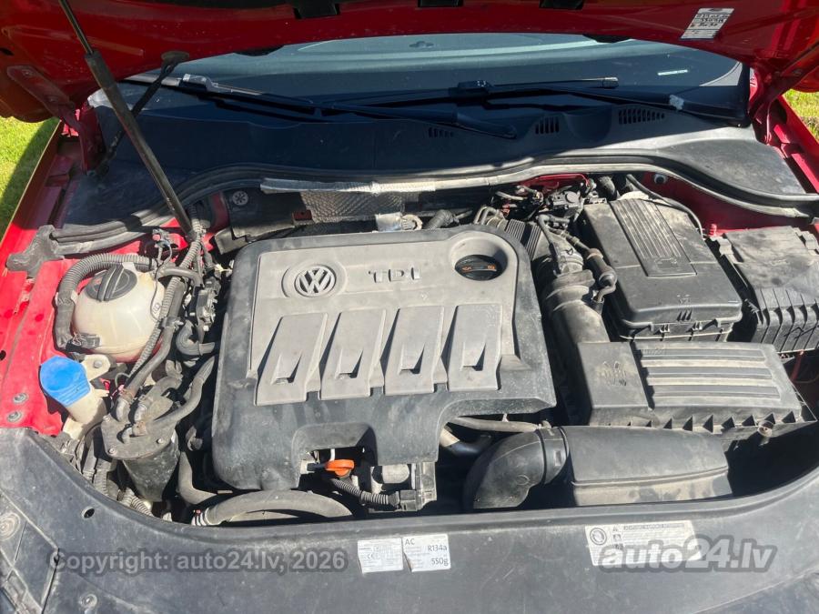 Sarkans Volkswagen Passat 2013 Tallina, ar dzinēja tilpumu 2.00 L un nobraukumu 332 tūkst. km par 6699 €, foto 10 vietnē AUTOMOTO.COM.LV