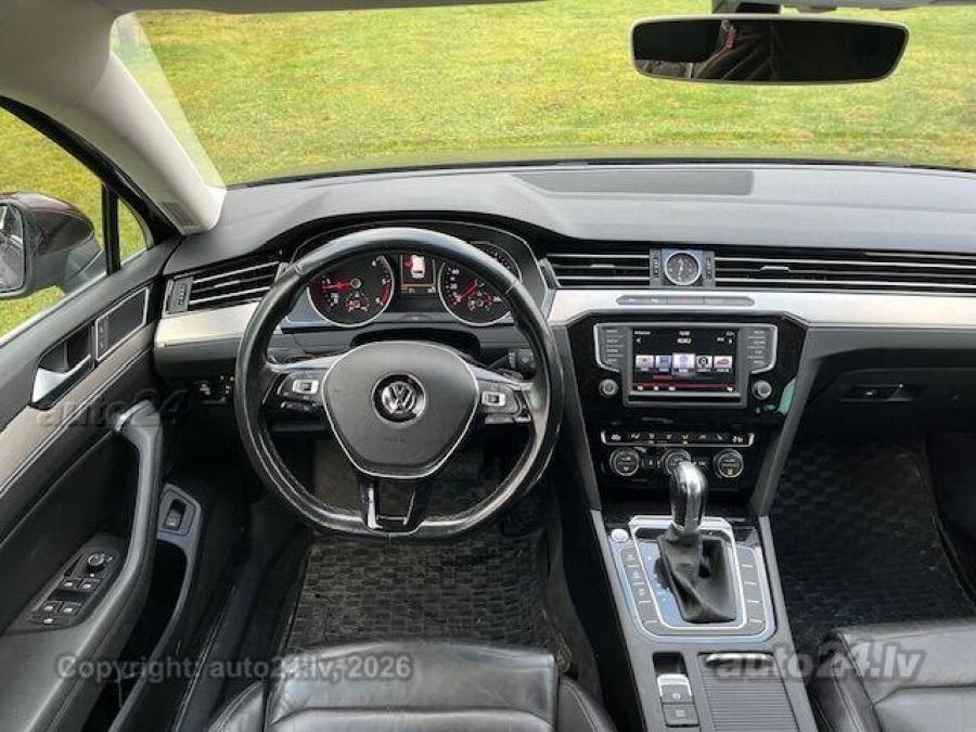 Sarkans Volkswagen Passat 2015 Valga, ar dzinēja tilpumu 2.00 L un nobraukumu 161 tūkst. km par 14300 €, foto 8 vietnē AUTOMOTO.COM.LV