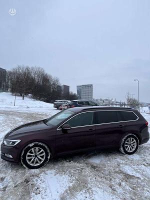 Sarkans Volkswagen Passat 2015 Viļņa, ar dzinēja tilpumu 1.97 L un nobraukumu 328 tūkst. km par 7200 €, foto 3 vietnē AUTOMOTO.COM.LV