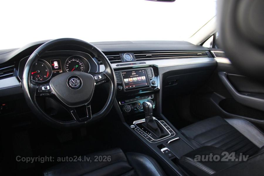 Sarkans Volkswagen Passat 2015 Tartu, ar dzinēja tilpumu 2.00 L un nobraukumu 243 tūkst. km par 12000 €, foto 8 vietnē AUTOMOTO.COM.LV