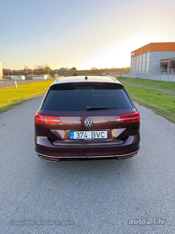 Volkswagen Passat 2015 in Tallinn on AUTOMOTO.COM.LV Red Volkswagen Passat 2015 in Tallinn, with an engine capacity of 2.00 L and mileage of 254 thousand km for 11999 €, photo 7 on AUTOMOTO.COM.LV