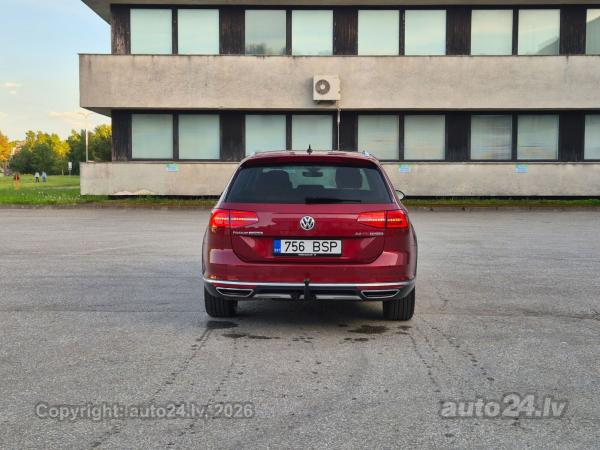 Sarkans Volkswagen Passat 2016 Tallina, ar dzinēja tilpumu 2.00 L un nobraukumu 133 tūkst. km par 18900 €, foto 4 vietnē AUTOMOTO.COM.LV