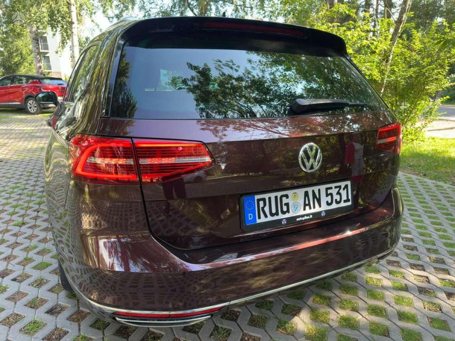 Sarkans Volkswagen Passat 2016 Viļņa, ar dzinēja tilpumu 1.97 L un nobraukumu 338 tūkst. km par 11900 €, foto 7 vietnē AUTOMOTO.COM.LV