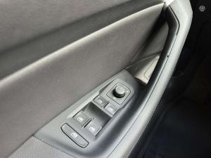 Sarkans Volkswagen Passat 2016 Viļņa, ar dzinēja tilpumu 1.97 L un nobraukumu 338 tūkst. km par 11900 €, foto 41 vietnē AUTOMOTO.COM.LV