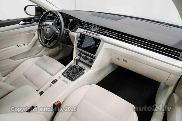Sarkans Volkswagen Passat 2017 Tallina, ar dzinēja tilpumu 2.00 L un nobraukumu 164 tūkst. km par 13500 €, foto 7 vietnē AUTOMOTO.COM.LV