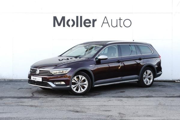 Sarkans Volkswagen Passat 2017 Rīga, ar dzinēja tilpumu 2.00 L un nobraukumu 256 tūkst. km par 11800 €, foto  vietnē AUTOMOTO.COM.LV