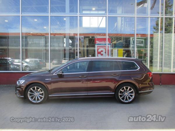 Red Volkswagen Passat 2018 in Tartu, with an engine capacity of 2.00 L and mileage of 231 thousand km for 13890 €, photo 4 on AUTOMOTO.COM.LV