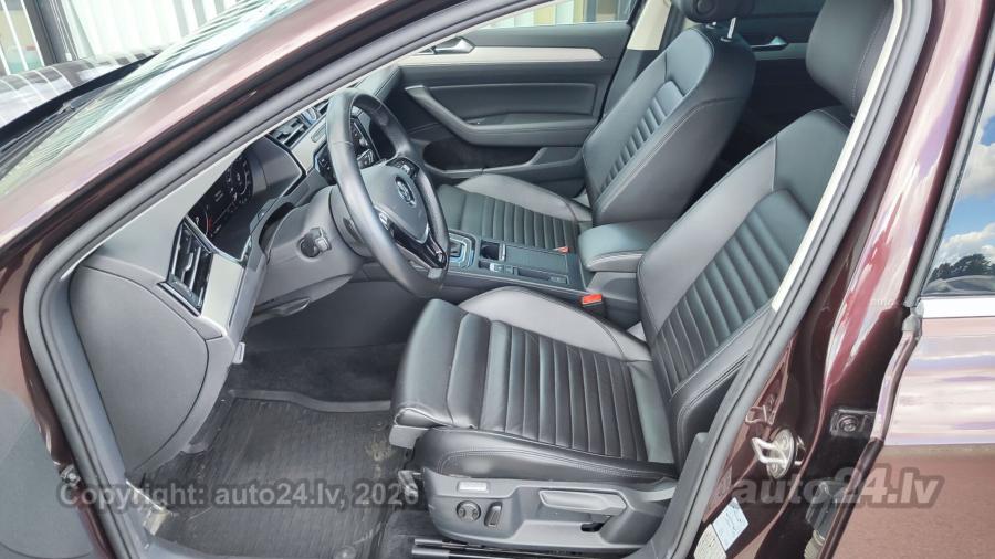 Sarkans Volkswagen Passat 2018 Tartu, ar dzinēja tilpumu 2.00 L un nobraukumu 124 tūkst. km par 19990 €, foto 12 vietnē AUTOMOTO.COM.LV