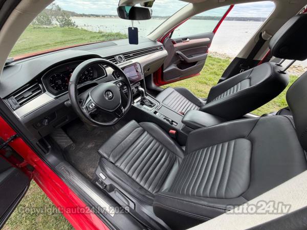 Red Volkswagen Passat 2019 in Tallinn, with an engine capacity of 2.00 L and mileage of 261 thousand km for 16900 €, photo 9 on AUTOMOTO.COM.LV