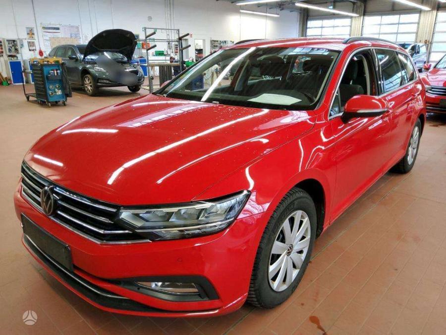 Sarkans Volkswagen Passat 2023 Viļņa, ar dzinēja tilpumu 1.97 L un nobraukumu 182 tūkst. km par 15500 €, foto 1 vietnē AUTOMOTO.COM.LV