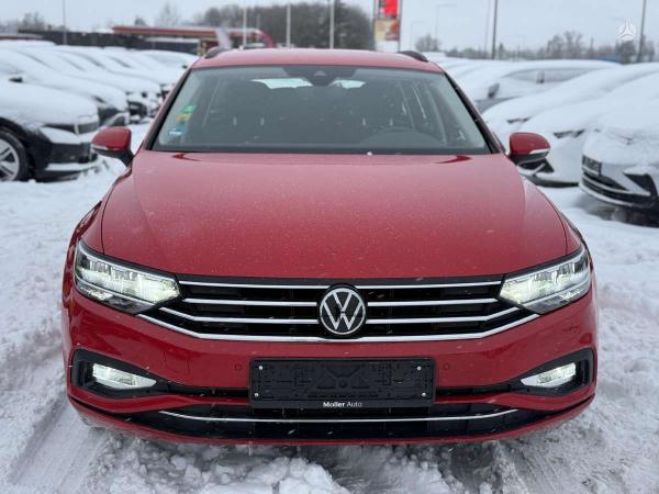 Sarkans Volkswagen Passat 2023 Viļņa, ar dzinēja tilpumu 1.97 L un nobraukumu 182 tūkst. km par 15500 €, foto 2 vietnē AUTOMOTO.COM.LV